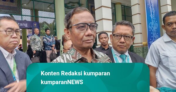 Mahfud MD Cari Jalan Keluar soal Nasib Piala Dunia U20: Tak Akan Dukung ... Mahfud MD Cari Jalan Keluar soal Nasib Piala Dunia U20: Tak Akan Dukung ...